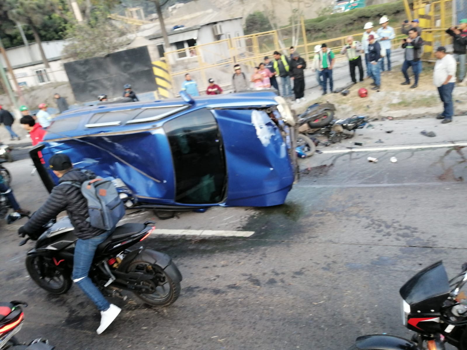 Fuerte colisión en ruta al pacífico